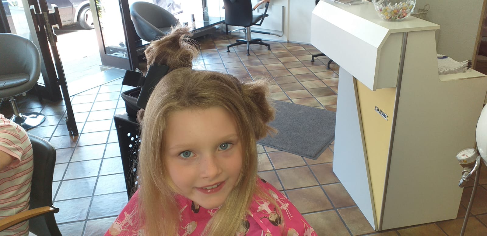 Ein Dank an Sabine Hering - ein toller Haarschnitt für Maya - Froschkönige